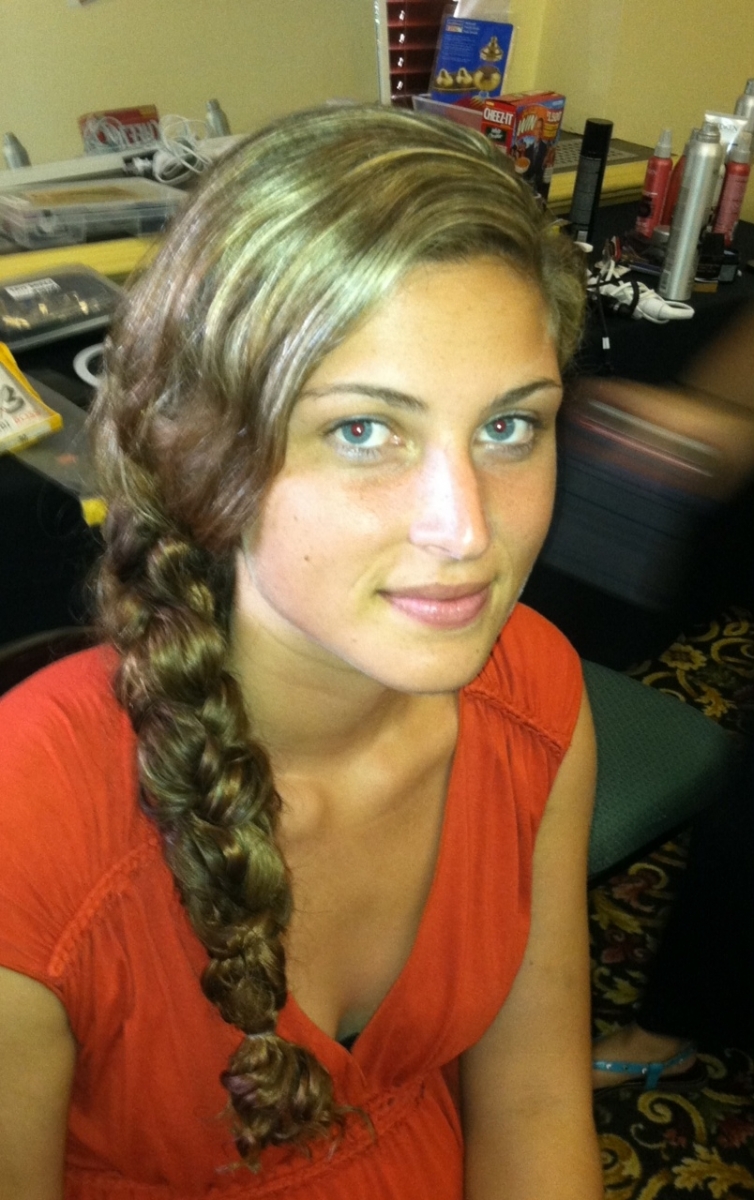 Victoria Antonelli's Instagram, Twitter & Facebook on IDCrawl